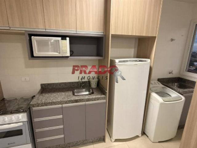 Apartamento para alugar com 2 Quartos em Zona 06, Maringá PR