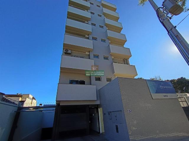 Apartamento para alugar com 2 Quartos em Zona 07, Maringá PR