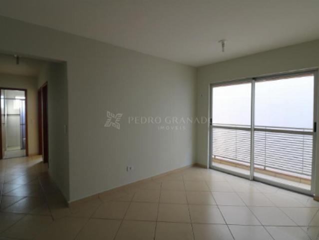 Apartamento para alugar com 2 Quartos em Zona 07, Maringá PR