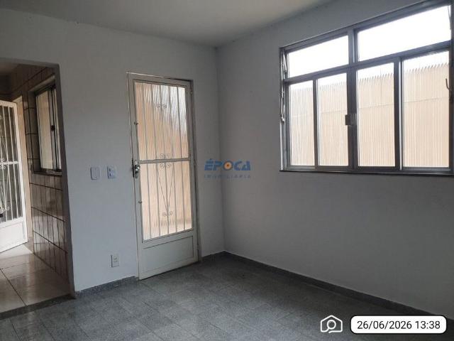 Apartamento para Alugar com 2 quartos, 1 banheiro e 70m²