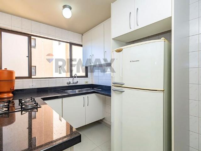 Apartamento para Alugar com 2 quartos, 1 vaga de carro, semi mobiliado, Curitiba