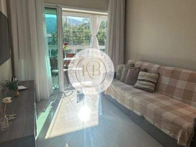Apartamento para Alugar com 2 quartos, 3 banheiros, 2 vagas e 90m²