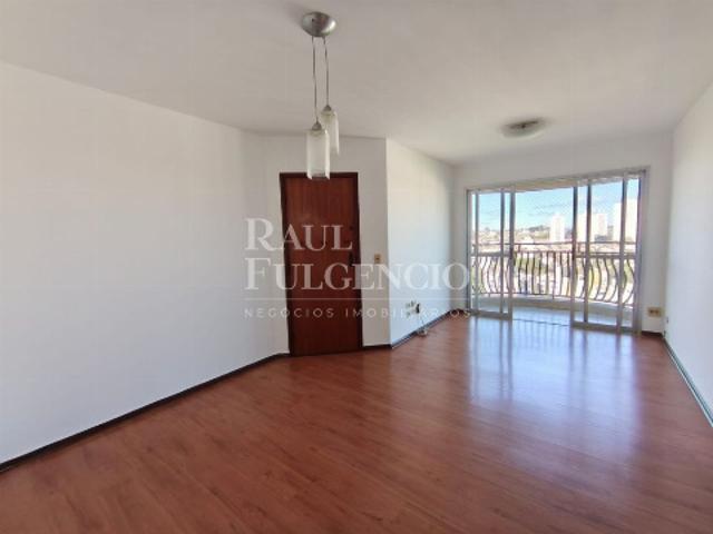 Apartamento para alugar com 2 Suítes + 1 Quarto em Cláudia, Londrina PR