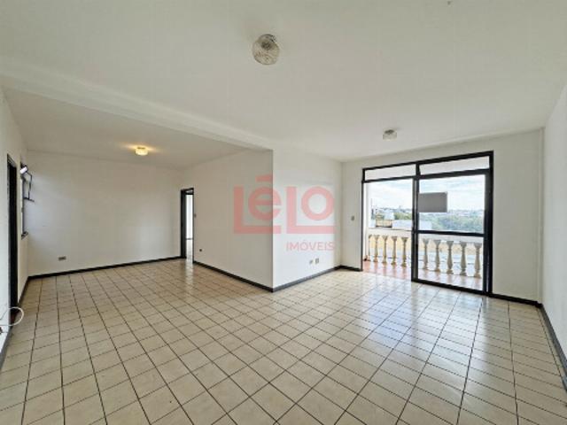 Apartamento para alugar com 2 Suítes + 2 Quartos em Zona 07, Maringá PR