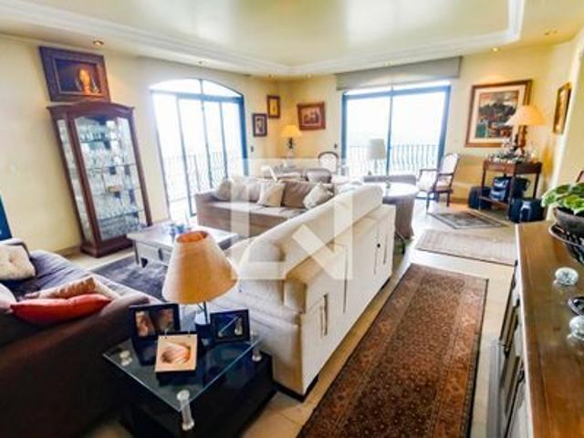 Apartamento para alugar com 300m², 3 quartos e 5 vagas