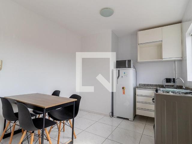 Apartamento para alugar com 30m², 1 quarto e sem vaga