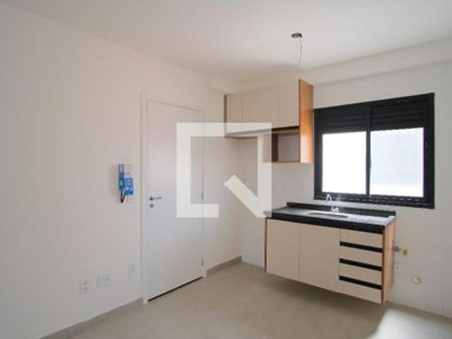 Apartamento para alugar com 30m², 1 quarto e sem vaga