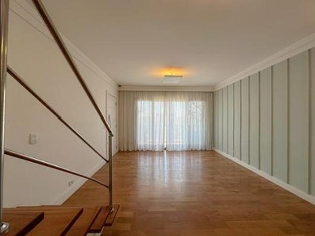 Apartamento para alugar com 315m², 5 quartos e 3 vagas