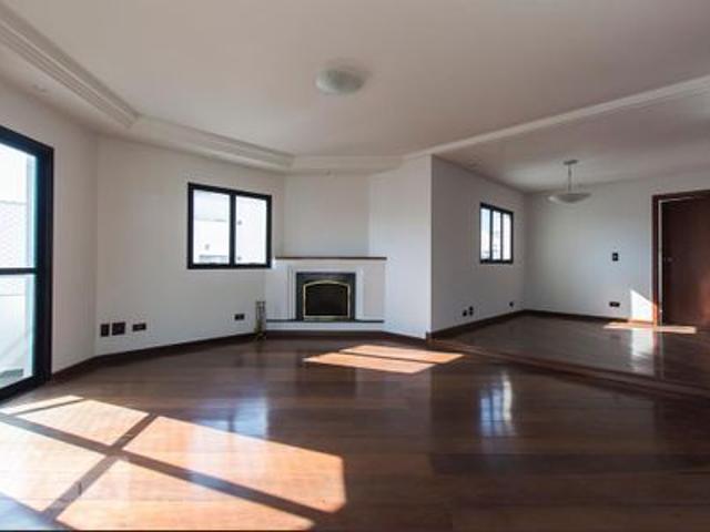 Apartamento para alugar com 310m², 5 quartos e 2 vagas