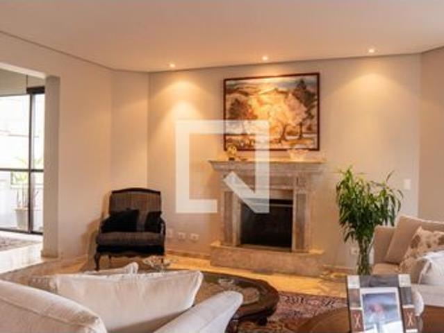 Apartamento para alugar com 312m², 4 quartos e 4 vagas