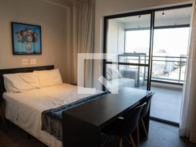 Apartamento para alugar com 31m², 1 quarto e sem vaga