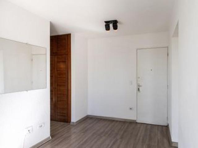 Apartamento para alugar com 32m², 1 quarto e 1 vaga