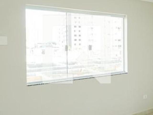 Apartamento para alugar com 32m², 1 quarto e sem vaga