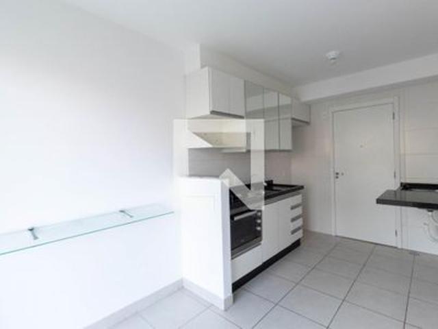 Apartamento para alugar com 32m², 1 quarto e sem vaga