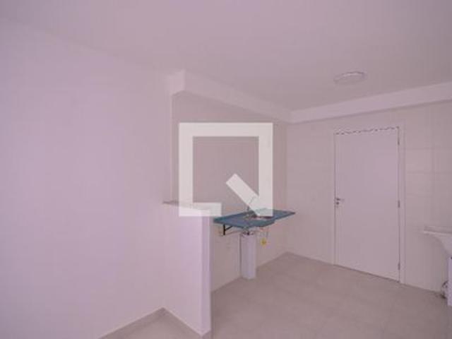 Apartamento para alugar com 32m², 2 quartos e sem vaga