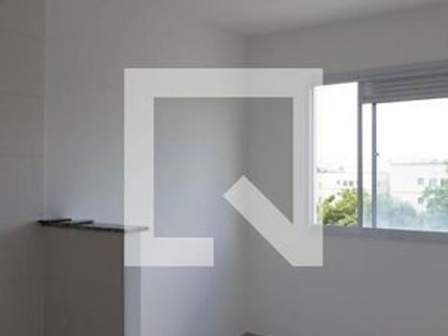 Apartamento para alugar com 32m², 2 quartos e sem vaga