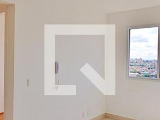 Apartamento para alugar com 32m², 2 quartos e sem vaga