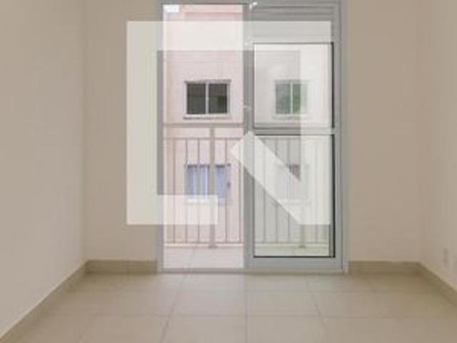 Apartamento para alugar com 32m², 2 quartos e sem vaga
