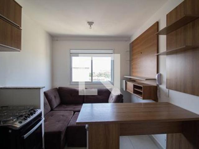 Apartamento para alugar com 32m², 2 quartos e sem vaga