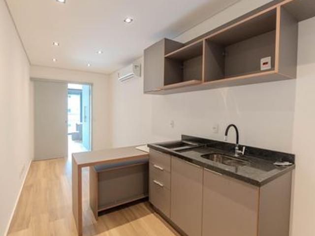 Apartamento para alugar com 33m², 1 quarto e sem vaga