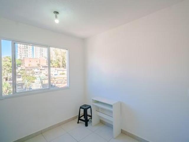 Apartamento para alugar com 33m², 2 quartos e sem vaga