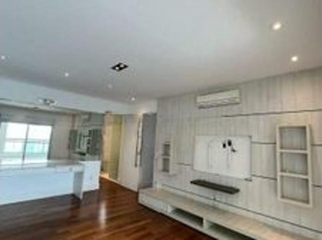 Apartamento para alugar com 345m², 4 quartos e 5 vagas