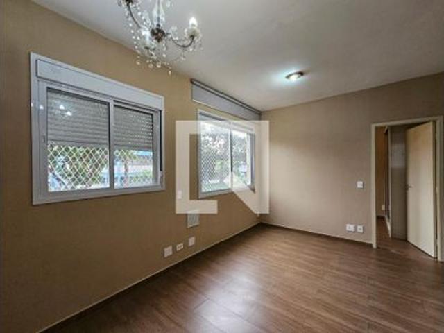 Apartamento para alugar com 34m², 1 quarto e 1 vaga