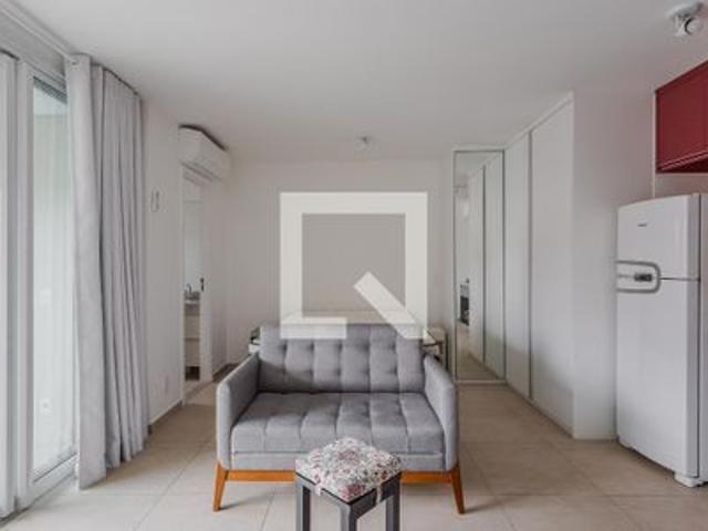 Apartamento para alugar com 34m², 1 quarto e 1 vaga