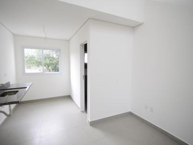 Apartamento para alugar com 34m², 1 quarto e sem vaga