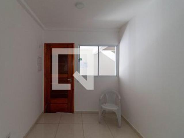 Apartamento para alugar com 34m², 2 quartos e sem vaga
