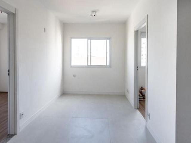 Apartamento para alugar com 34m², 2 quartos e sem vaga