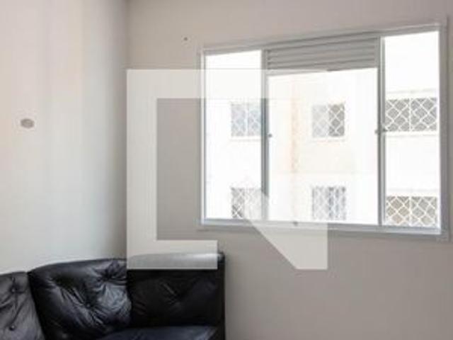 Apartamento para alugar com 34m², 2 quartos e sem vaga