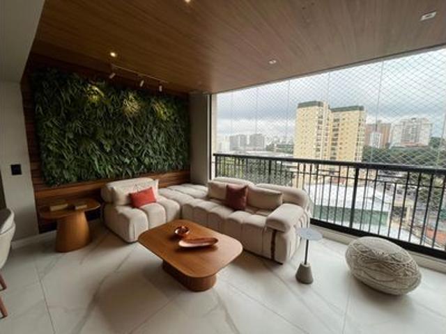 Apartamento para alugar com 350m², 3 quartos e 4 vagas