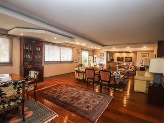 Apartamento para alugar com 367m², 4 quartos e 4 vagas