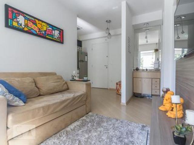 Apartamento para alugar com 36m², 1 quarto e 1 vaga