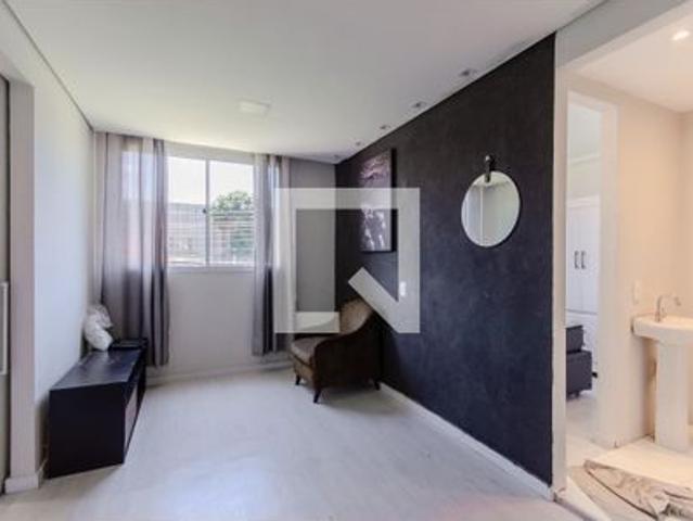 Apartamento para alugar com 36m², 2 quartos e sem vaga