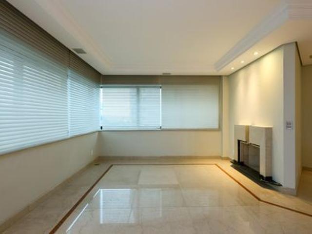 Apartamento para alugar com 374m², 4 quartos e 5 vagas