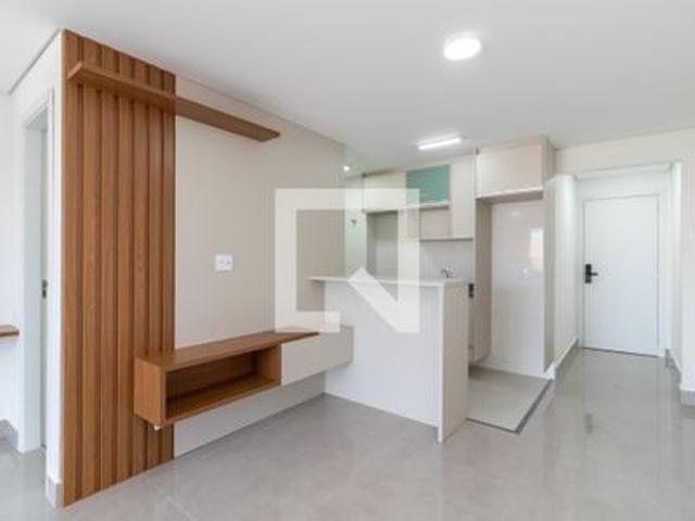 Apartamento para alugar com 37m², 1 quarto e sem vaga