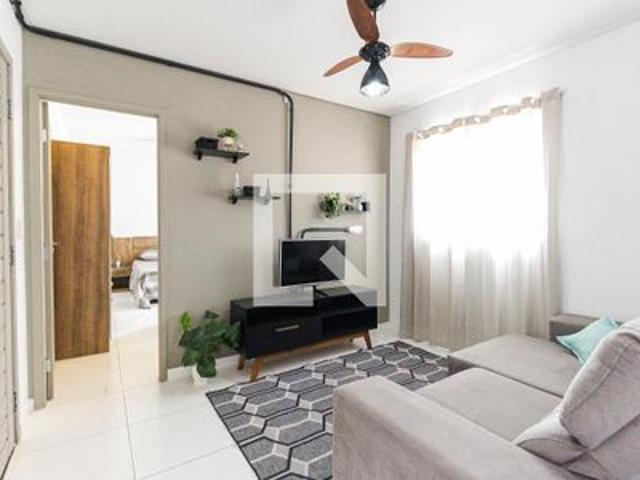 Apartamento para alugar com 37m², 1 quarto e sem vaga