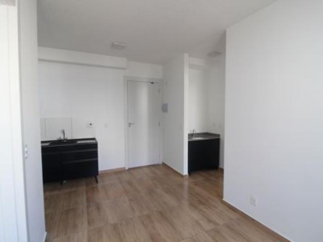 Apartamento para alugar com 37m², 2 quartos e sem vaga