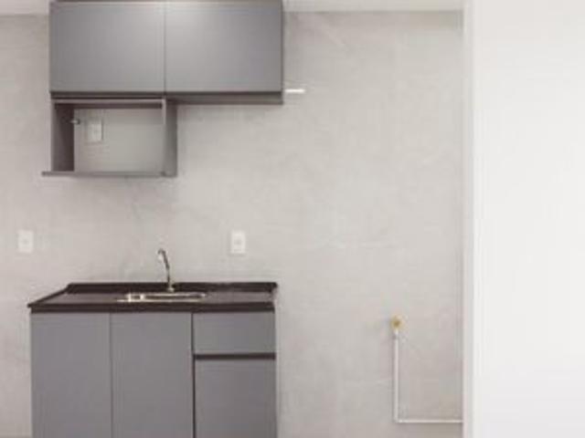 Apartamento para alugar com 37m², 2 quartos e sem vaga