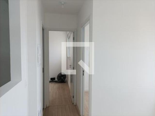 Apartamento para alugar com 37m², 2 quartos e sem vaga