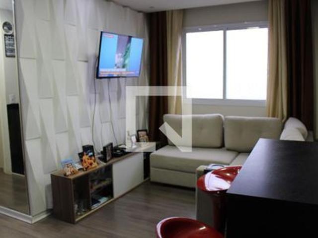 Apartamento para alugar com 37m², 2 quartos e 1 vaga