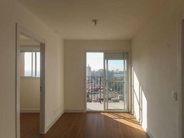 Apartamento para alugar com 37m², 2 quartos e 1 vaga