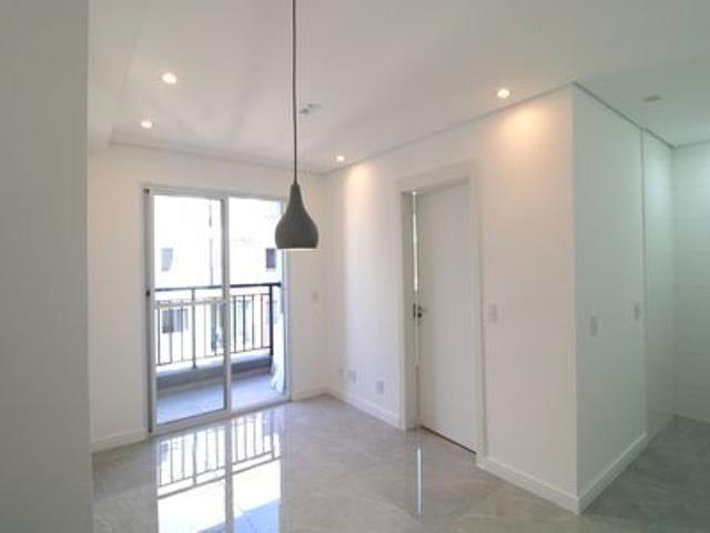 Apartamento para alugar com 37m², 2 quartos e 1 vaga