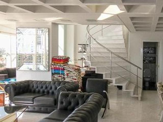 Apartamento para alugar com 380m², 4 quartos e 6 vagas