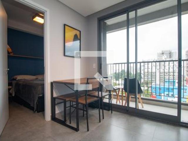 Apartamento para alugar com 38m², 1 quarto e sem vaga
