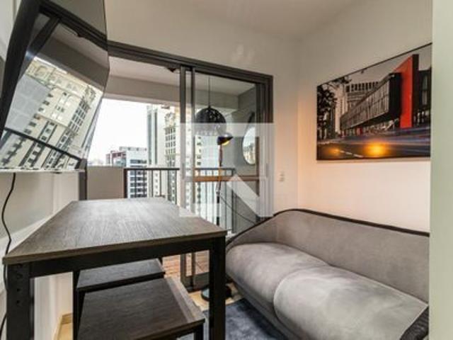 Apartamento para alugar com 38m², 1 quarto e sem vaga