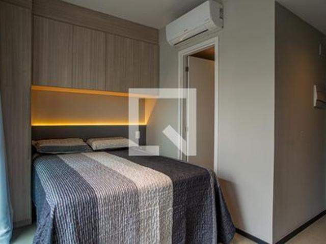 Apartamento para alugar com 38m², 1 quarto e sem vaga