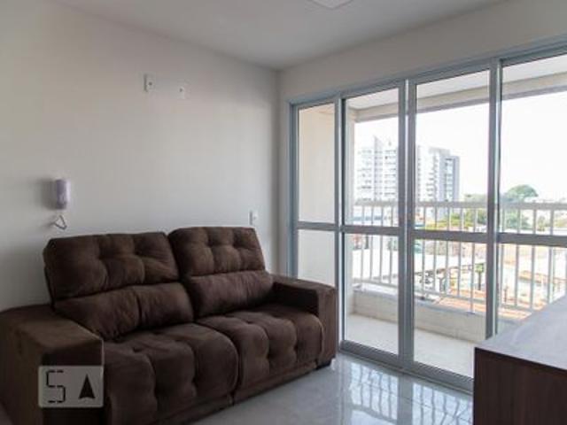Apartamento para alugar com 38m², 1 quarto e sem vaga